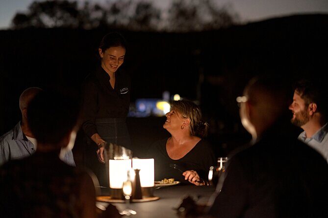Uluru (Ayers Rock) Sunset + Outback Barbecue Dinner & Star Talk - The Sum Up