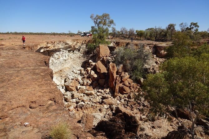 Uluru (Ayers Rock) to Alice Springs Coach Transfer - FAQ