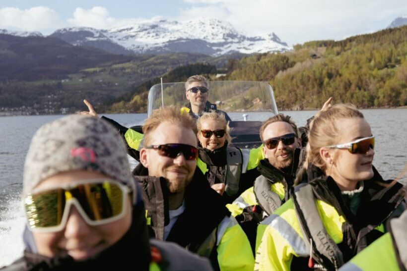 Ulvik: Hardangerfjord Ultimate RIB Safari - The Experience: What to Expect from Start to Finish
