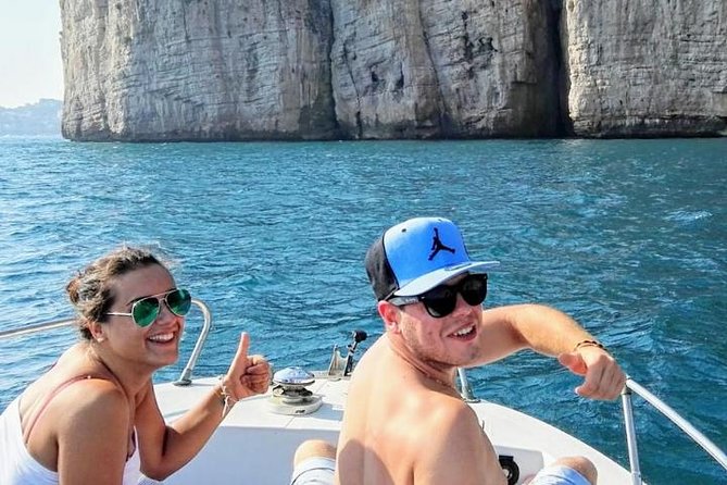 Ulysses Coast Boat Tours - Discovering Natural Wonders