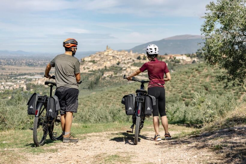 Umbria: E-Bike Rental and Fresh EV Olive Oil Tasting - Key Points