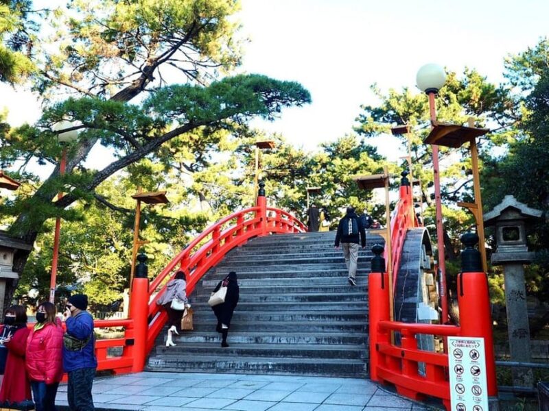 Uncover Osakas Hidden Gems: Private Guided Tour - Shitennoji: Guided Tour of a Historic Landmark