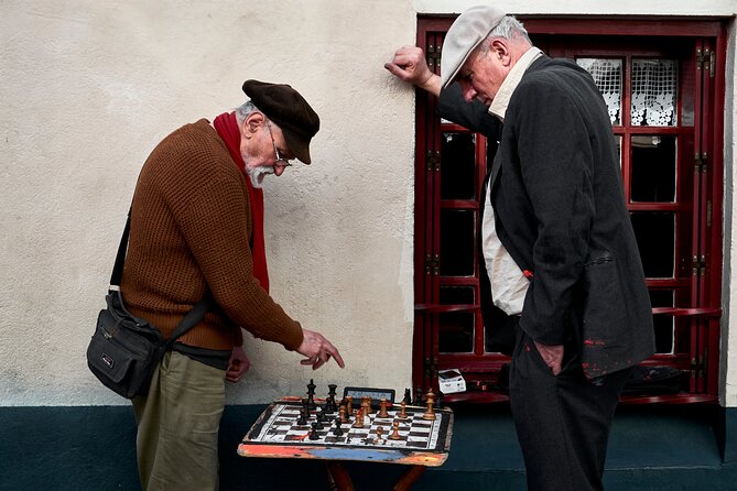 Undercover Montmartre: Led By Locals-Dine At Secluded Brasserie - Key Points