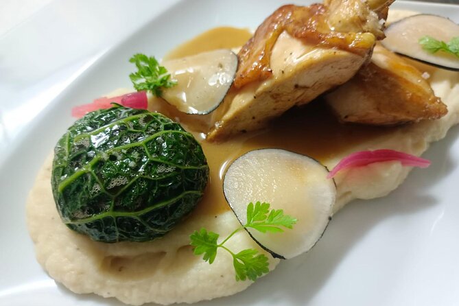 Undercover Montmartre: Led By Locals-Dine At Secluded Brasserie - The Guide and Group Size: Why It Matters