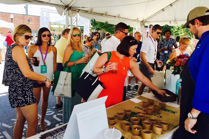 Undiscovered Charleston: Half Day Food, Wine & History Tour with Cooking Class - Why This Experience Stands Out