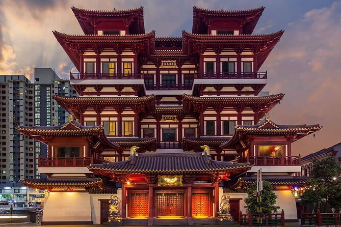 UNESCO Hawker Culture: Chinatown Food Tasting Tour - The Experience’s Strengths