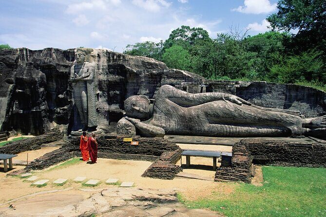 UNESCO World Heritage GOLDEN TRIANGLE Day Tour From Kandy - Authentic Experiences and Traveler Feedback