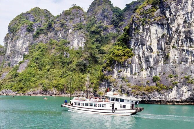 UNESCO World Heritage Site from Ha Noi, Visit Ha Long Bay - Transportation and Meeting Logistics