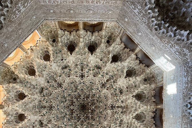 Unforgettable Alhambra Tour: group tour - What Travelers Say