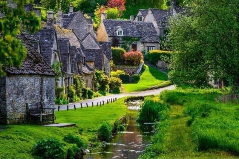 "Unforgettable Cotswolds Villages & Windsor Day Tour - FAQ