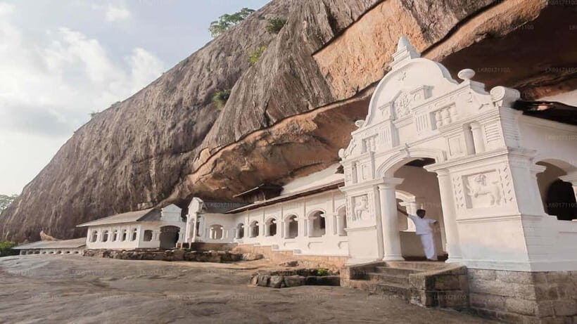 "Unforgettable Sri Lanka: 8-Day Cultural & Scenic Tour" - FAQ