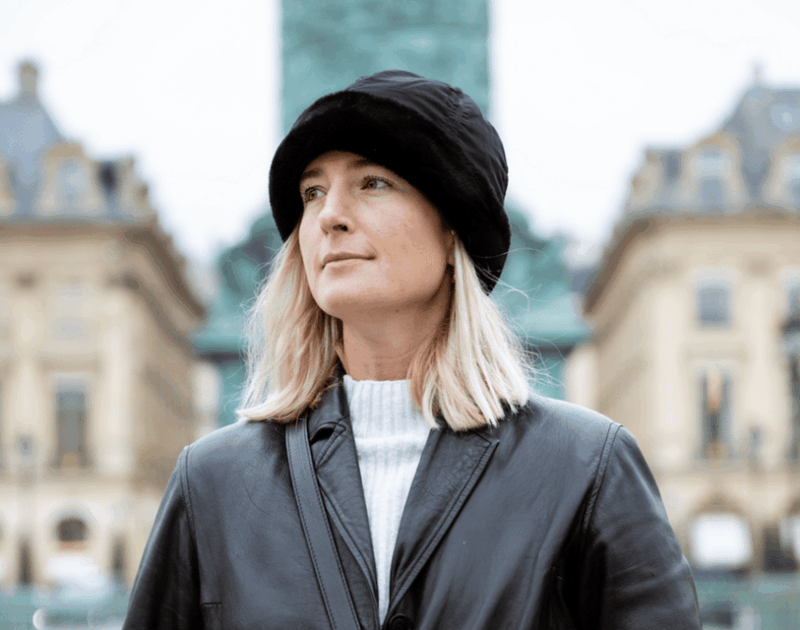 Unique Guided Walking Tour of Parisian Women in Fashion - Key Points