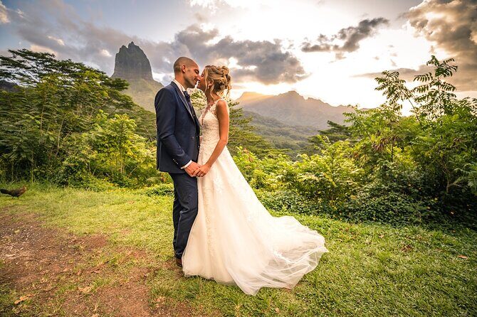 Unique photo shoot in the heart DE Moorea: Beach & mountain combo - Key Points