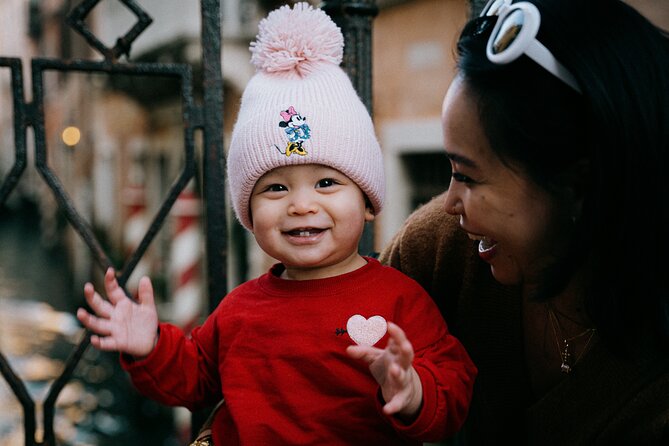 Unique Photoshoot in Venice - Accessibility and Participation Details