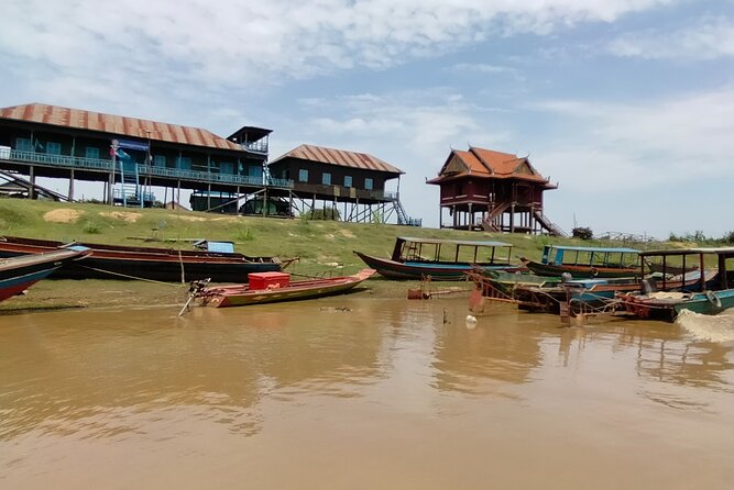 Unique Private Day Tours To Kompong Khleang Village & Tonle Sap Lake - The Itinerary in Detail