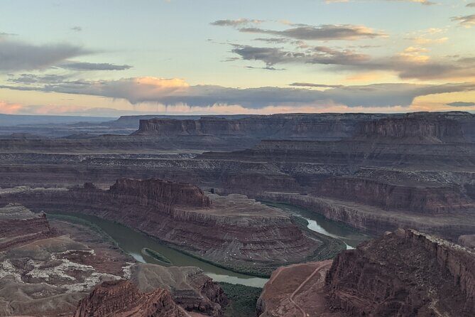 Unique Secluded Sunset In Moab: Canyonlands by 4x4 & Hike - Exploring the Adventure: What to Expect from the Tour