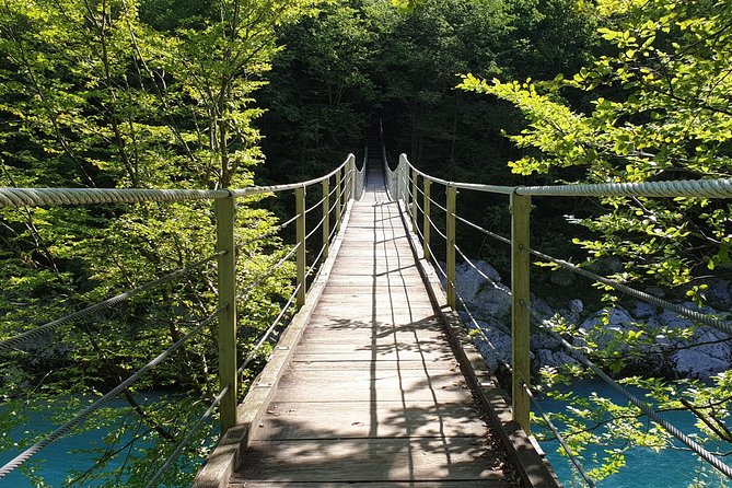 Unique Vertical Camping - Authentic Experiences and What Reviews Say