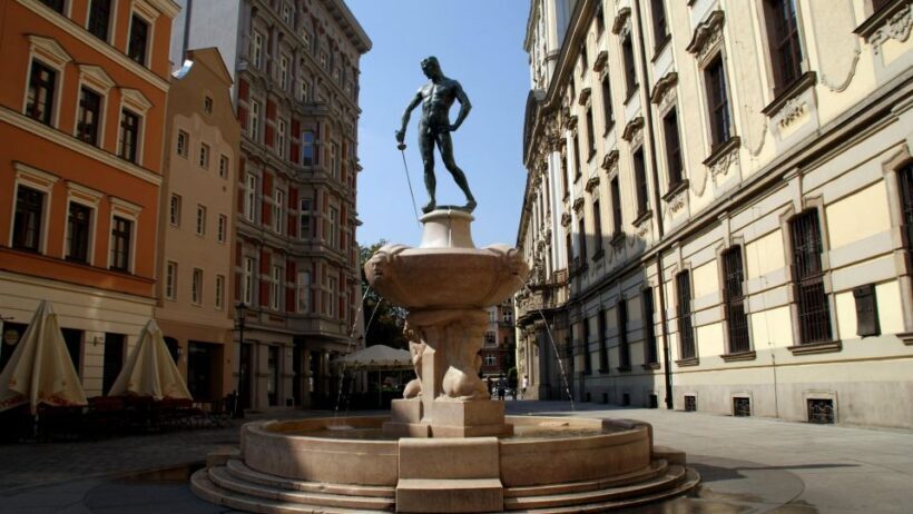 University of Wrocaw  discover this place with a guide! - Who Should Book This?