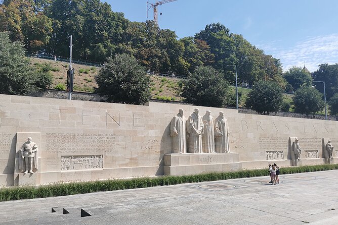 Unusual Audio Tour of Geneva - Introducing the Unusual Audio Tour of Geneva