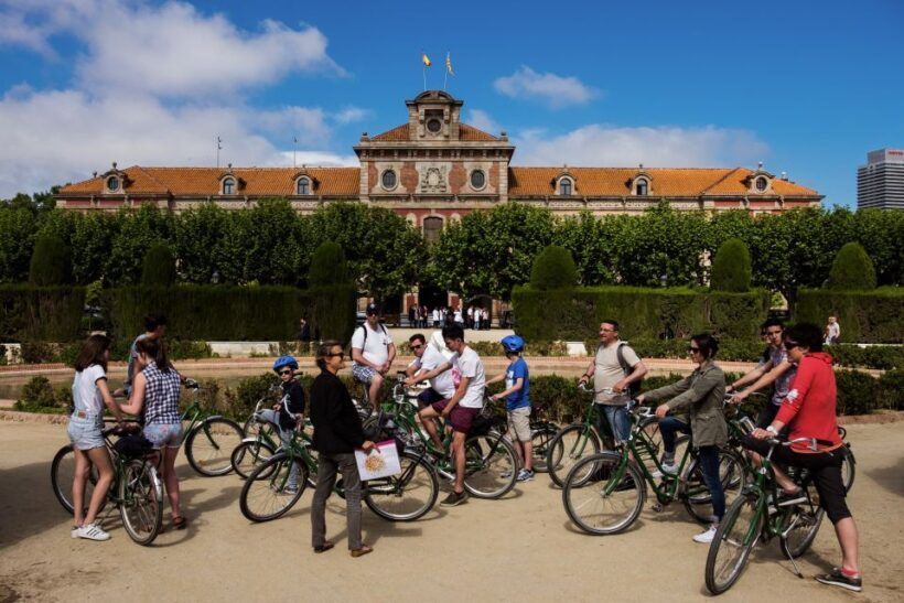 Unusual Barcelona Bike Tour in French - Who Will Love This Tour?