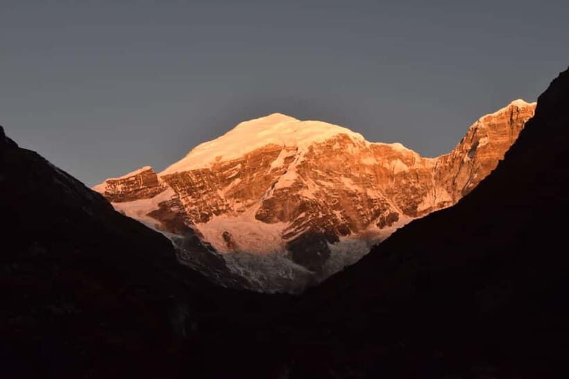 "Unveiling the Himalayas: 12-Day Jomolhari Trek Adventure" - Practical Details and Tips