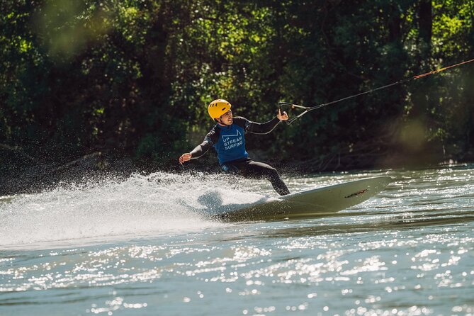 UP STREAM SURFING - The new way of surfing a river - Practical details
