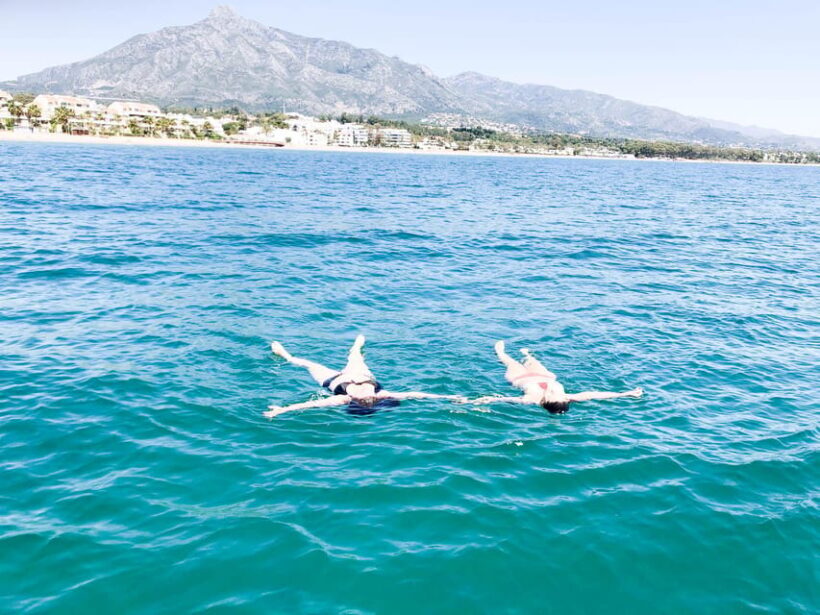 Up to 11 Pax enjoy the Marbella coast line on board - FAQ
