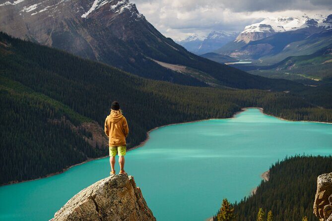 Up to 14 guests Private Tour: Lake Louis Moraine and Icefield - FAQ