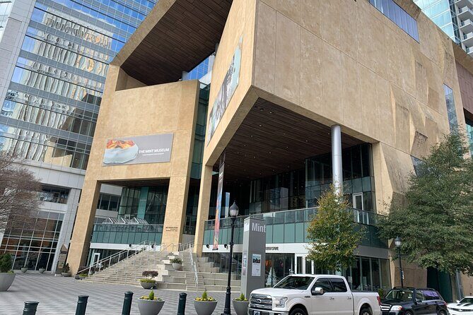 Uptown Charlotte: A Self-Guided Audio Tour to the Heart of Queen City - The Sum Up