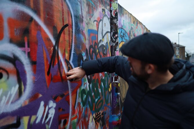 Urban Canvas: Exploring Shoreditchs Vibrant Street Art - What Travelers Say: Reviews and Recommendations