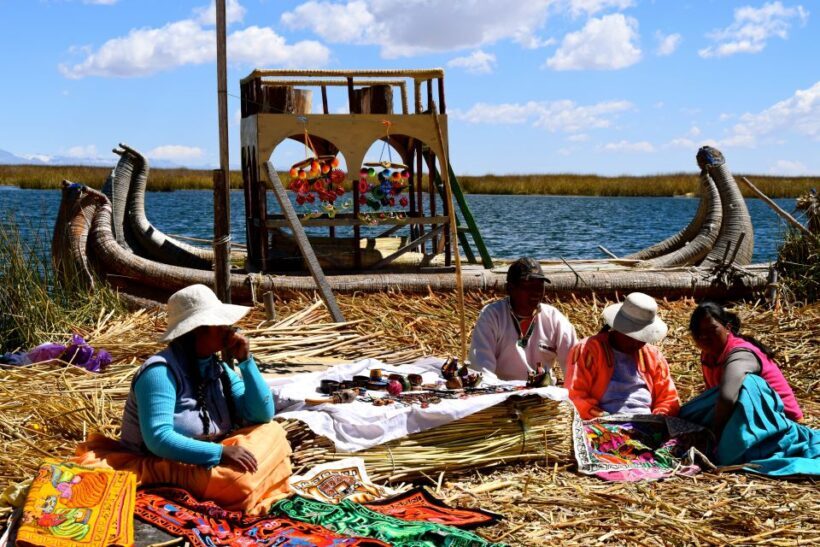 Uros Kayaking & Taquile Island Day Tour - Exploring the Day in Detail
