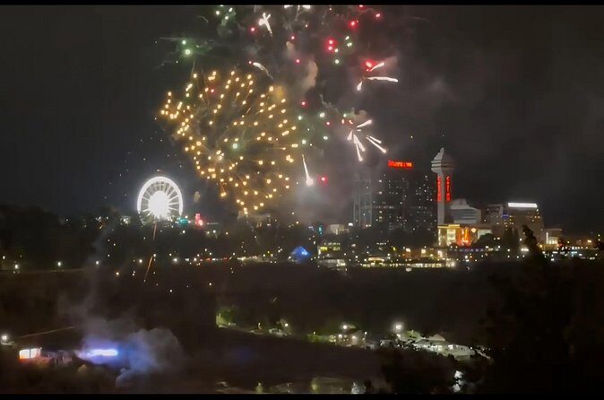 USA Side Rainbow Illumination and Fireworks Walking Tour - What Makes This Tour Stand Out?