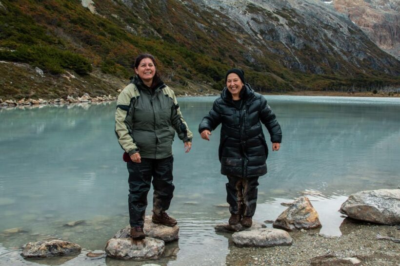 Ushuaia: Laguna Esmeralda Guided Trek with Box Lunch - Returning & Additional Details
