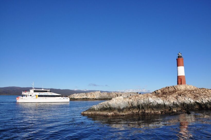 Ushuaia: Penguin Watching Tour by Catamaran - FAQ