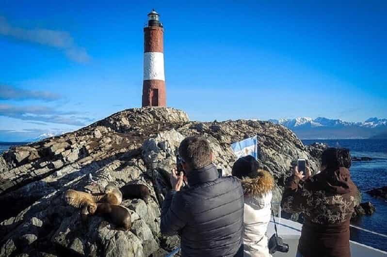 Ushuaia: Yacht navigation in Beagle Channel and Lighthouse - Introduction
