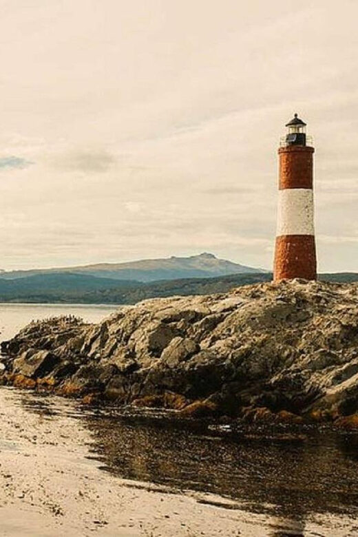 Ushuaia: Yacht navigation in Beagle Channel and Lighthouse - FAQ
