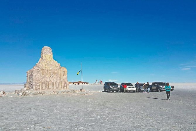 Uyuni Salt 1 Day Tour With Guide in English + Lunch and Sunset - Exploring Uyuni Salt Flat