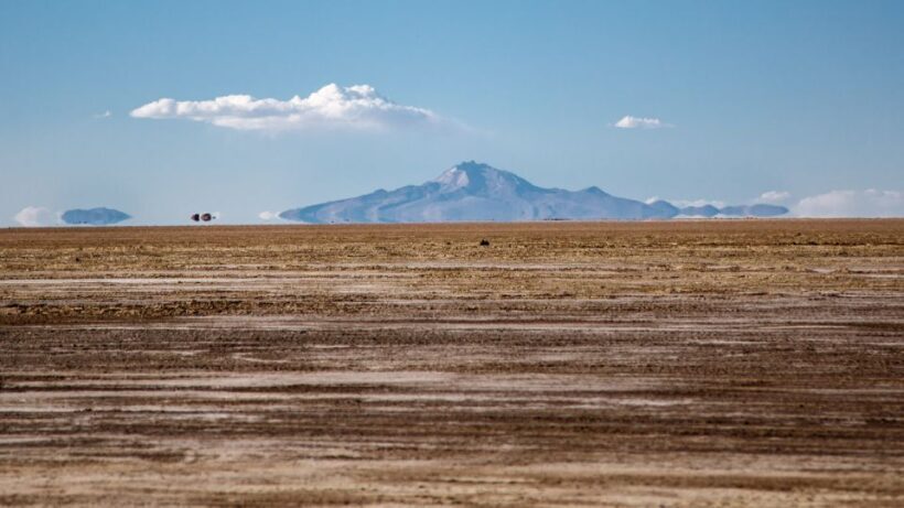 Uyuni Salt Flats 2-Day Private tour with Tunupa Volcano - What to Expect and What to Bring