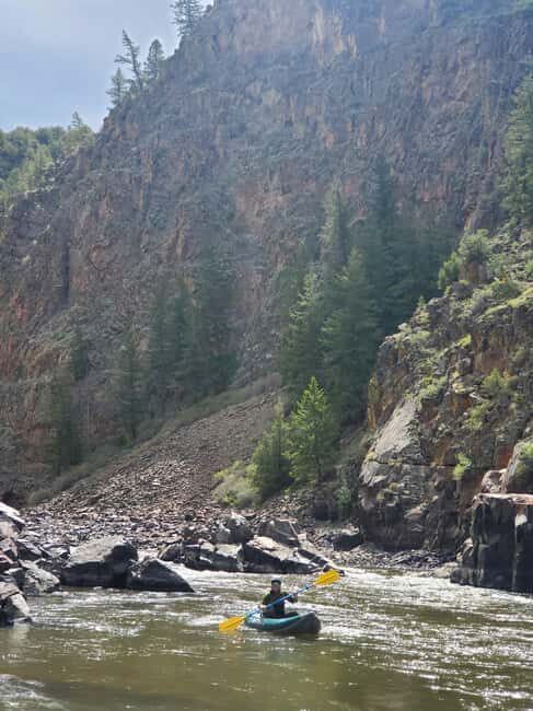 Vail CO: Kayak the Gorgeous Colorado River - guided 1/2 day - Key Points