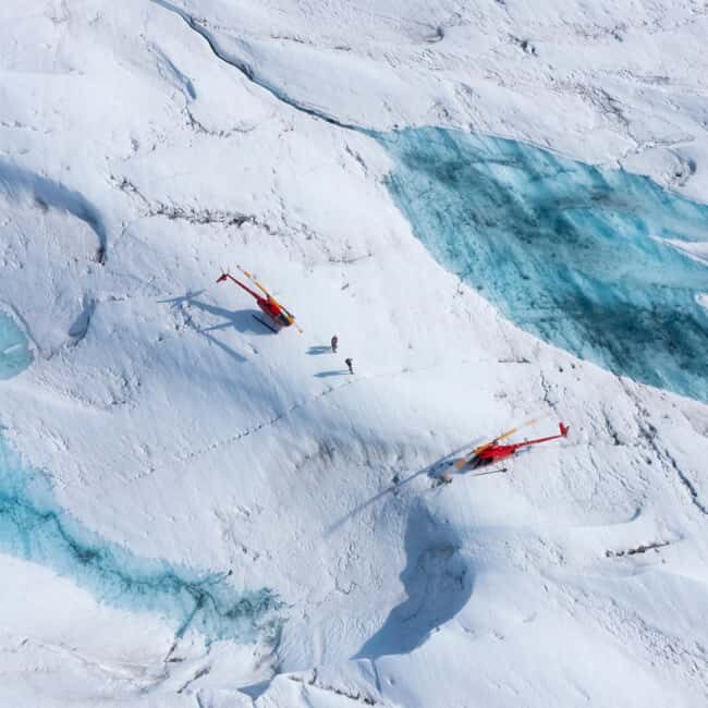 Valdez: Helicopter Flight with Glacier Landing - An In-Depth Look at the Experience