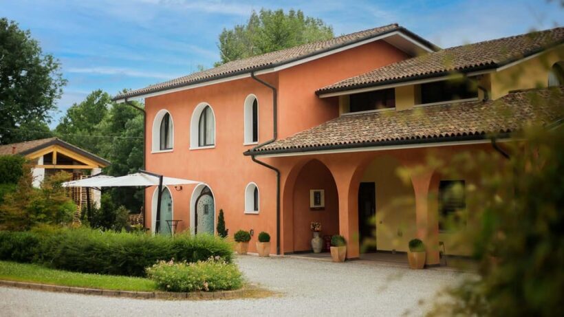 Valdobbiadene: Prosecco tasting with winery & vineyard tour - The Experience Logistics