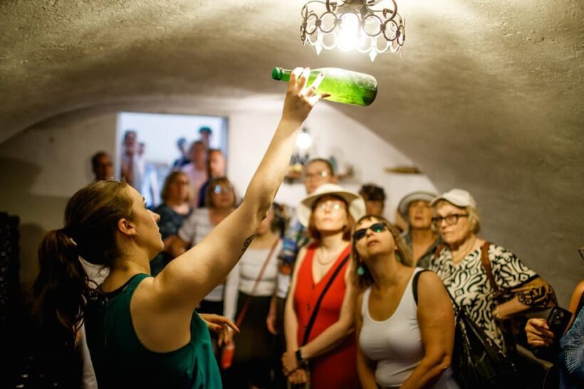 Valeggio: "Perlage d'Autore," bubbles of excellence and guided tour - Valeggio: "Perlage dAutore," Bubbles of Excellence and Guided Tour