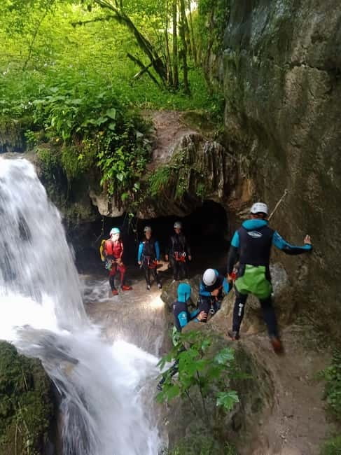 Valence, Vercors: Explore Canyoning in a Tropical Atmosphere - Key Points