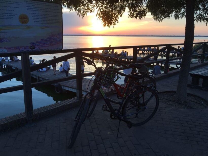 Valencia: Albufera Natural Park Bike and Boat Tour - El Saler and the Surroundings: A Break in the Action