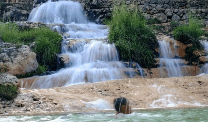 Valencia: Anna Alhambra and 3 Waterfalls Guided Tour - Final Thoughts