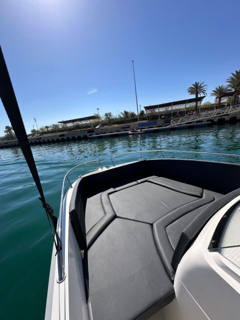VALENCIA BOAT WITHOUT A LICENSE - Exploring Valencia’s Waters Without a License: A Detailed Review