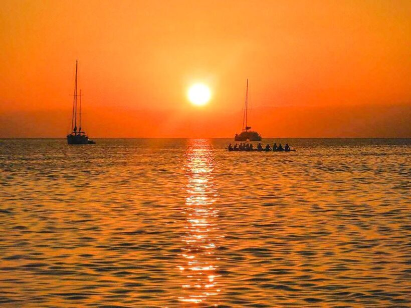 Valencia: Catamaran Cruise with Sunset Option - FAQ