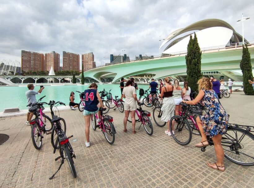 Valencia: City Highlights Guided Bike Tour - Additional Notes
