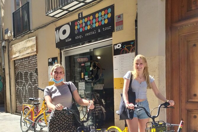 Valencia City MOBike Tour - Exploring Valencia by Bike