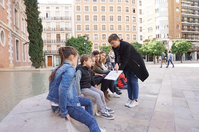 Valencia Family Tour Guided Tour in Italian - Engaging Activities for Families